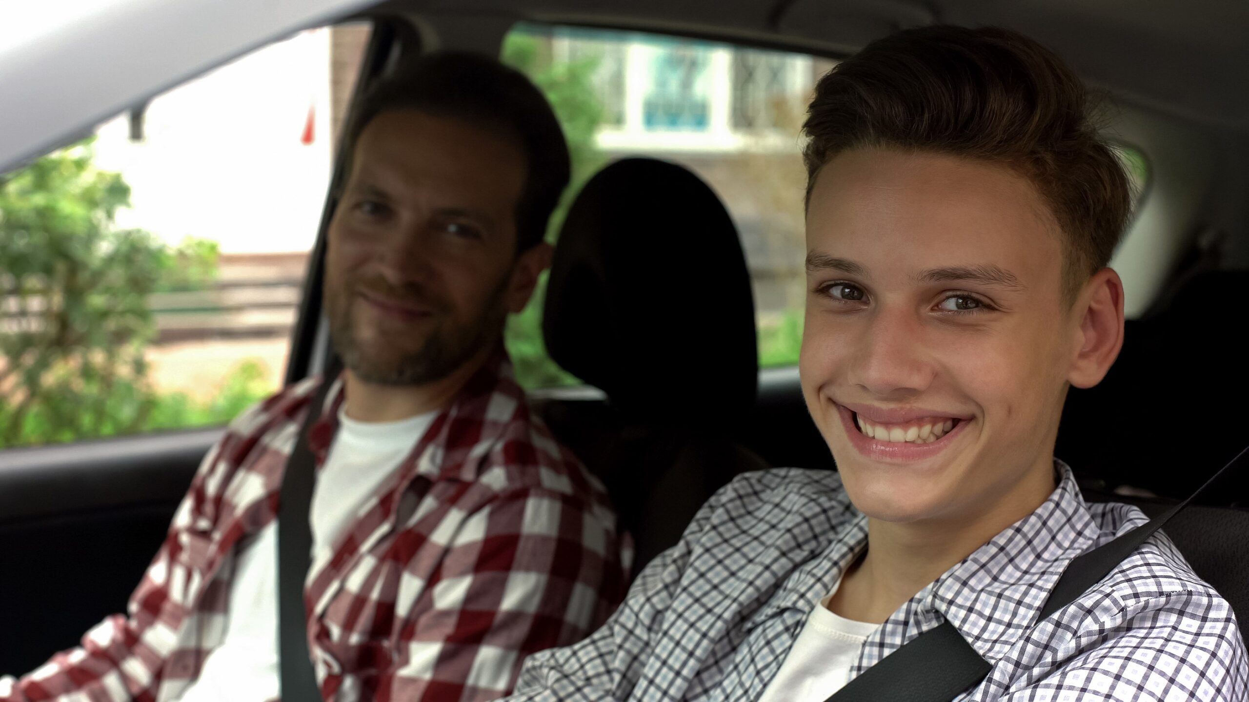 10 Ways To Encourage Young People To Drive Safely - Shout Out UK